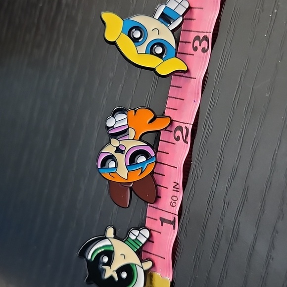 Cartoon Network | Jewelry | Cartoon Network Powerpuff Girls Pin Set ...